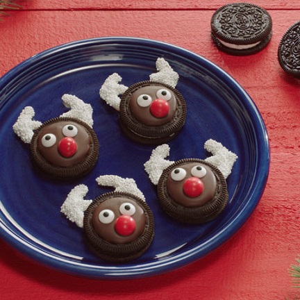Holiday Oreo Reindeer Treats | Food Town